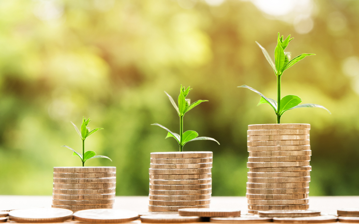 Commercial Real Estate vs Stocks: Which is better?