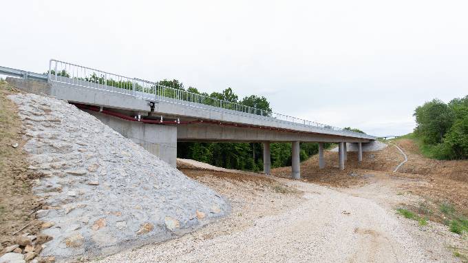 Embankments: Know meaning, types, and benefits