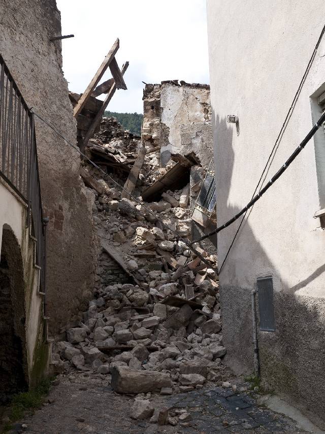 Earthquake early warning system: Find out how it works!