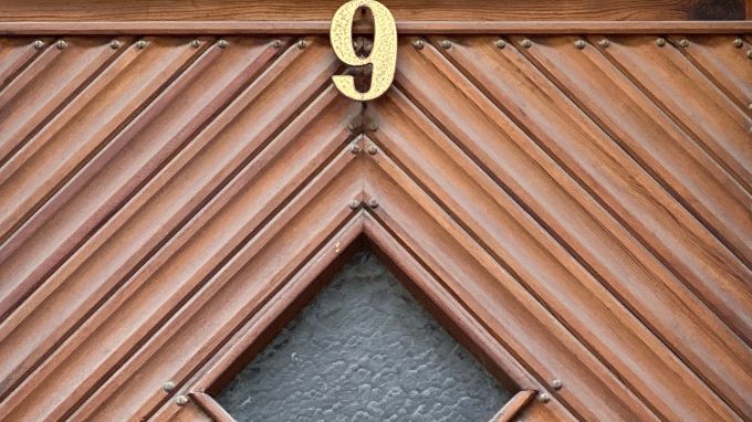 House Number 9 in Numerology: Benefits, Drawbacks