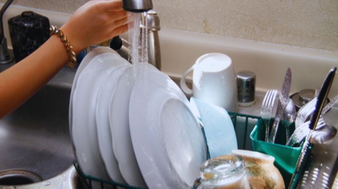 Three Easy Ways to Conserve Water: Importance, Methods