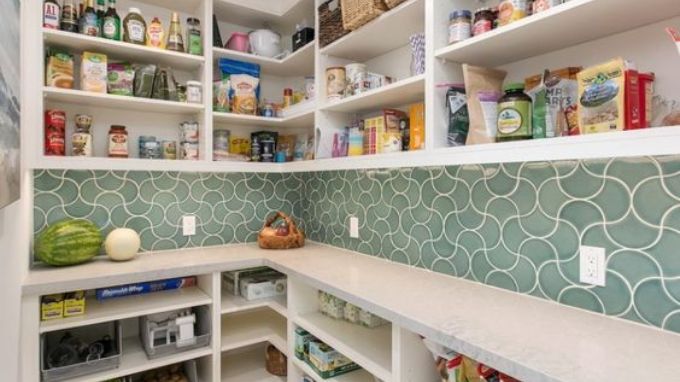Kitchen Pantry Design: 100+ Ideas on Design, Layout, Lighting, Placement