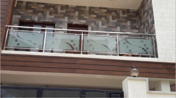 Trending steel railing designs for balcony, stairs and house front in 2024