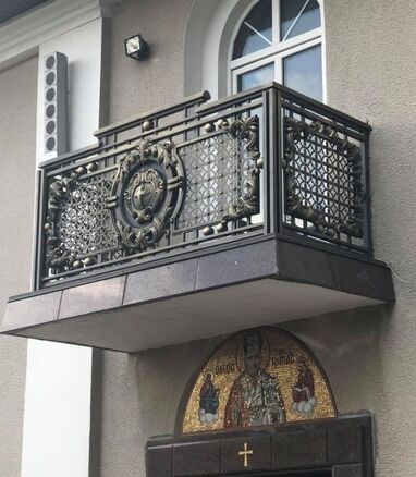 50+ Balcony Grill Designs To Choose in 2024: Glass, Steel, Iron Balcony ...
