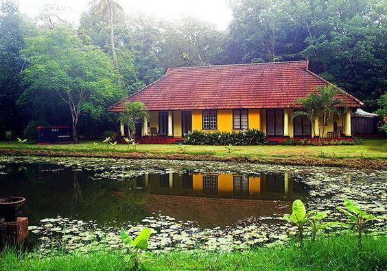 60+ Kerala House Designs Trending in 2024: Traditional and Modern Look