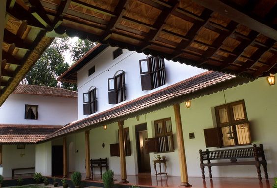 60+ Kerala House Designs Trending in 2024: Traditional and Modern Look