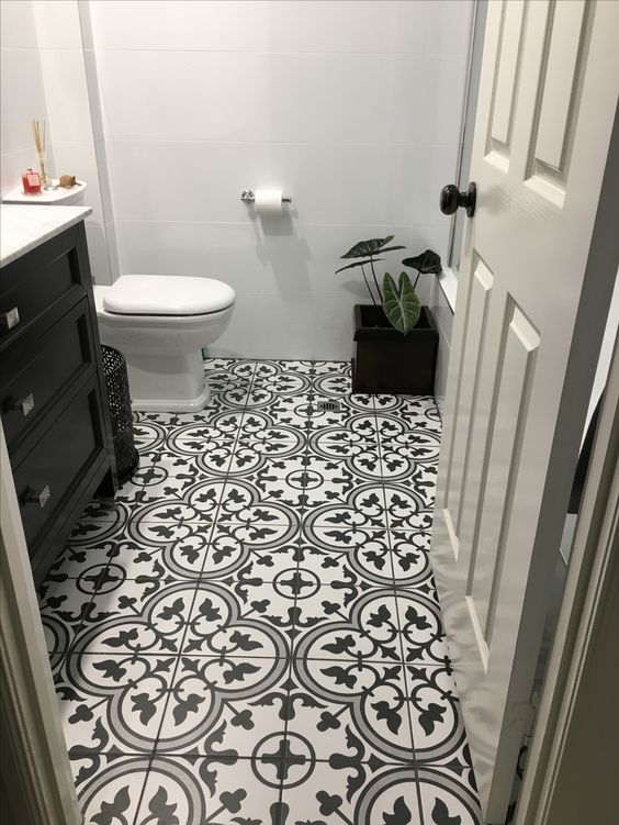 Flower Tiles Design: 20+ Ideas to add floral decor in your bathroom ...