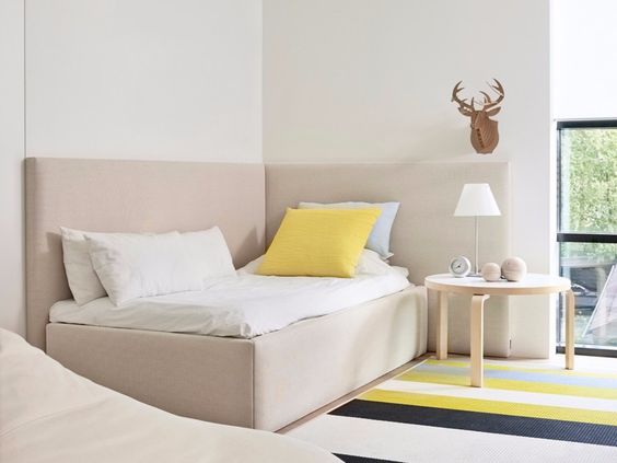 30+ Corner Bed Design: Single & Double Bed, Pros & Cons